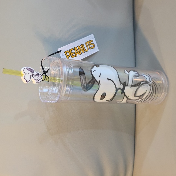 Disney | Dining | Peanuts Snoopy Water Bottle Nwt | Poshmark